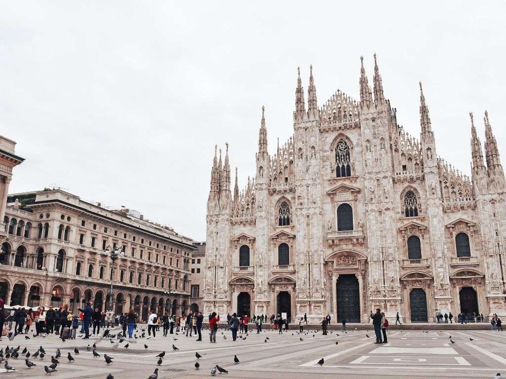 Long Layover in Milan: What to do on a Layover in Milan – World by Isa