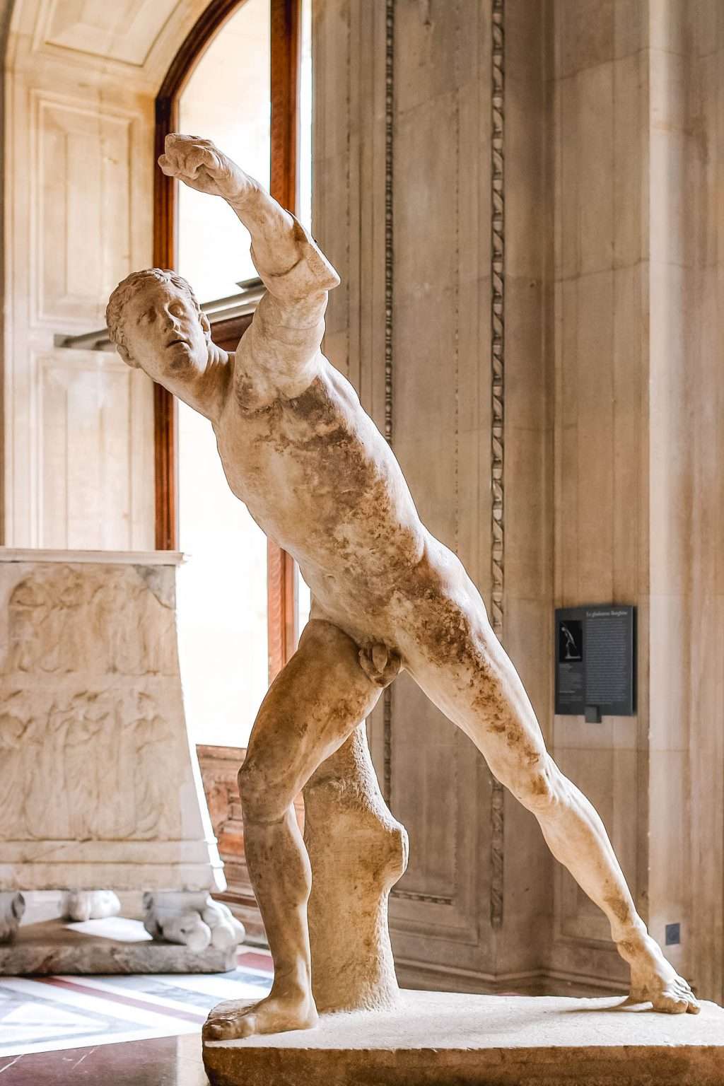 14 Most Famous Sculptures in the Louvre Museum – World by Isa