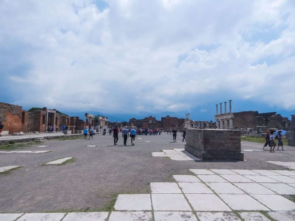 Visiting Pompeii Guide: What to see on your first visit to Pompeii ...
