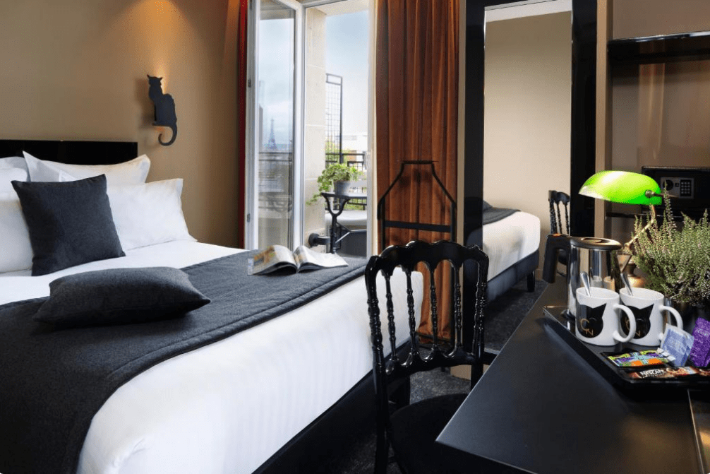 Where to Stay in Paris: Best Areas + Hotels – World by Isa